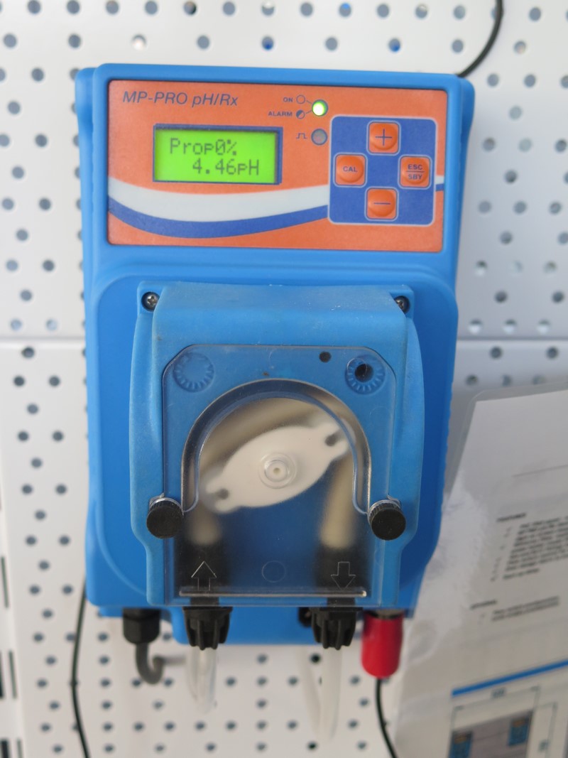 Microdos MP-PRO REDOX KIT 6 l /h - 1bar automata vegyszeradagoló AS-072096 - Medence Shop ...